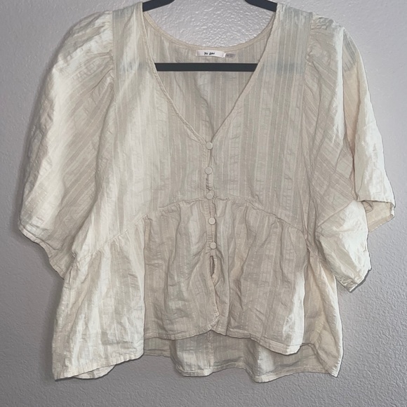 Nordstrom | Tops | Cream Pendulum Top W Buttons Wide Sleeves | Poshmark